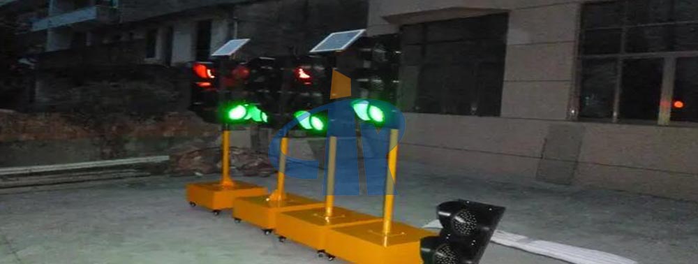 LED solar traffic light series, I guarantee you won't regret it!