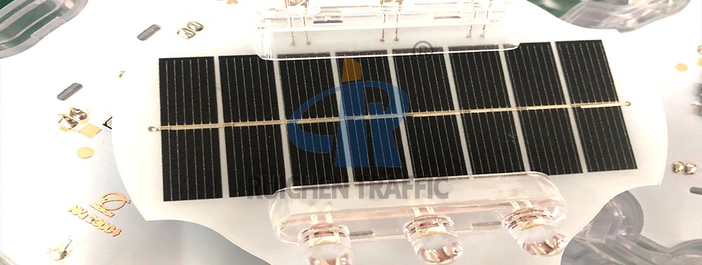 What are the application scenarios of IL300 Solar Studs?