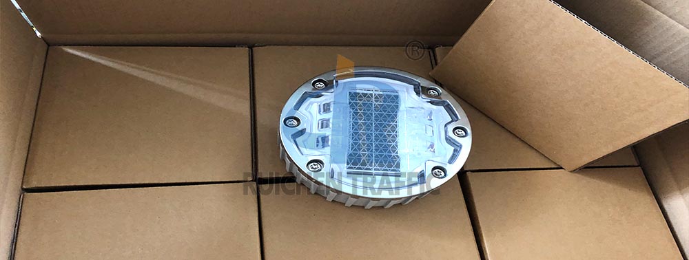 Lighting up the night in Peru: Solar Studs lead a new trend of safe driving